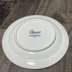 Gibson | Dining | Vintage Salad Or Lunch Plates Heritage Platinum By ...